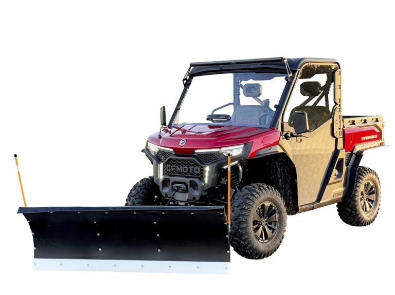 Snow Plow Setup 101: Blades, Push Tubes, Mounts & Accessories - Side By ...